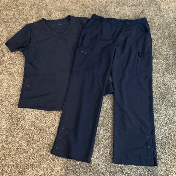 Urbane | Tops | Womens Urbane Performance Scrub Set | Poshmark